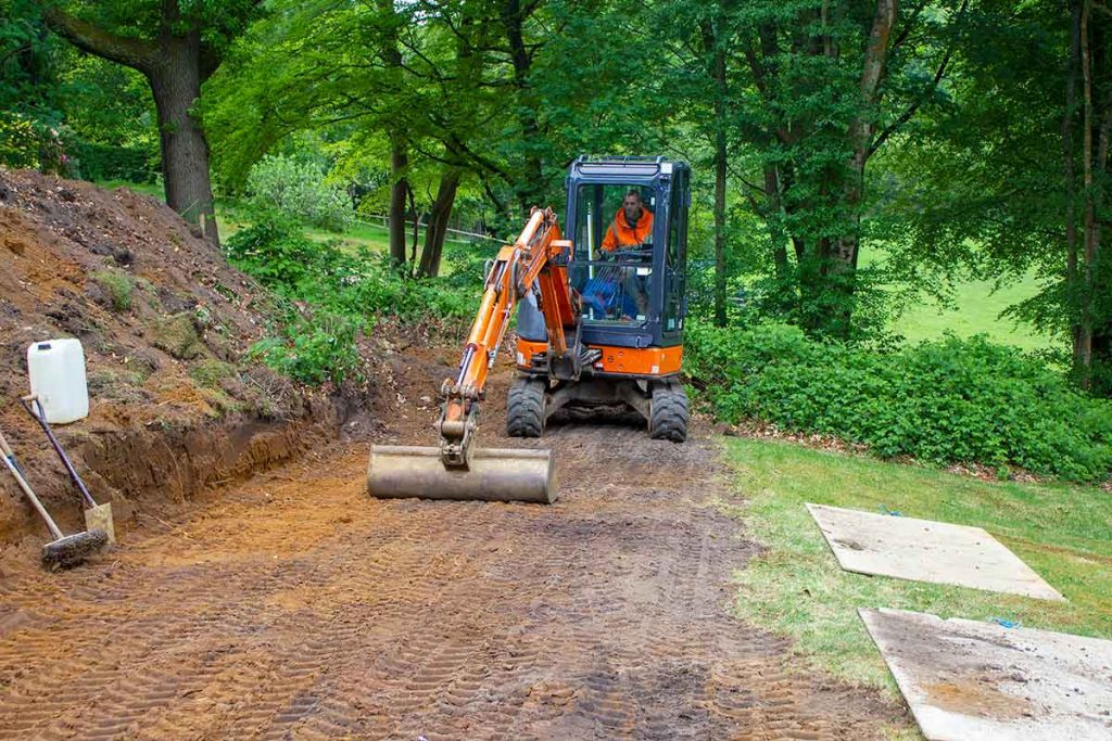 Septic Tank Drainage Field Installation In Hampshire With Images | CESS
